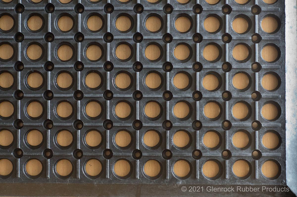 Indoor Mats : Hollow Mat (Ring Mat) / Roll | Glenrock Rubber Products
